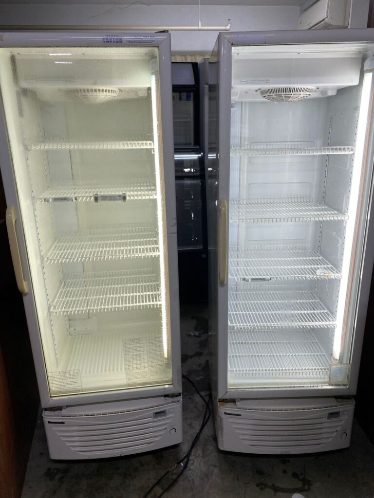 (330L) Single-Door Panasonic Glass Display Drink Chiller Fridge for ...
